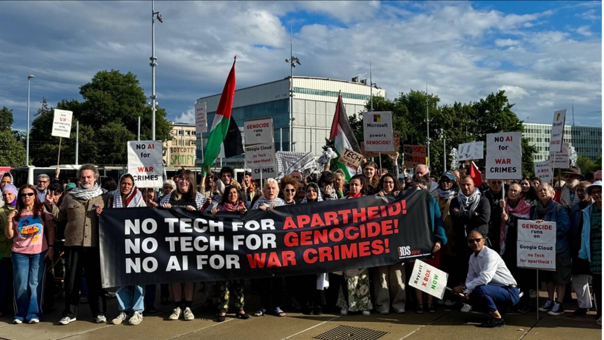 Roya News | Which YouTubers used their platforms to advocate for Palestine?